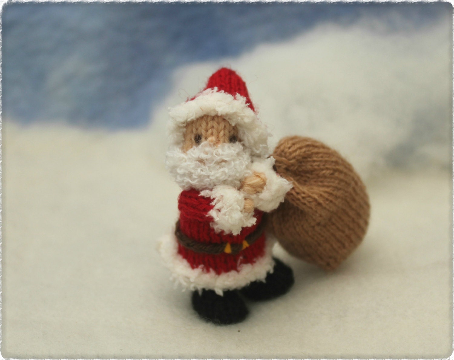 Little Santa knitting pattern PDF