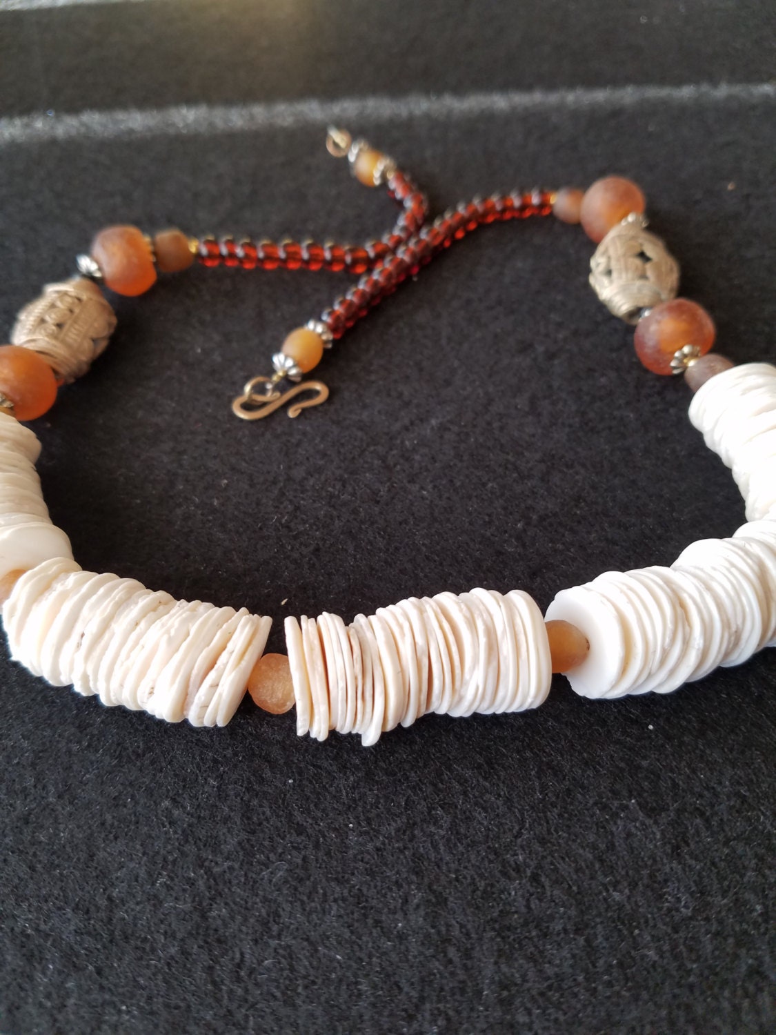 Vintage African Style Conch Shell Necklace White Disk Stone