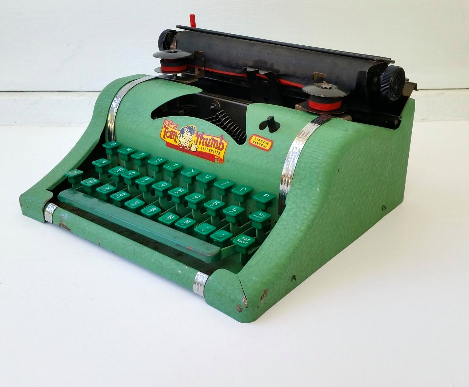 Vintage Tom Thumb Typewriter . Metal Toy Typewriter . Retro