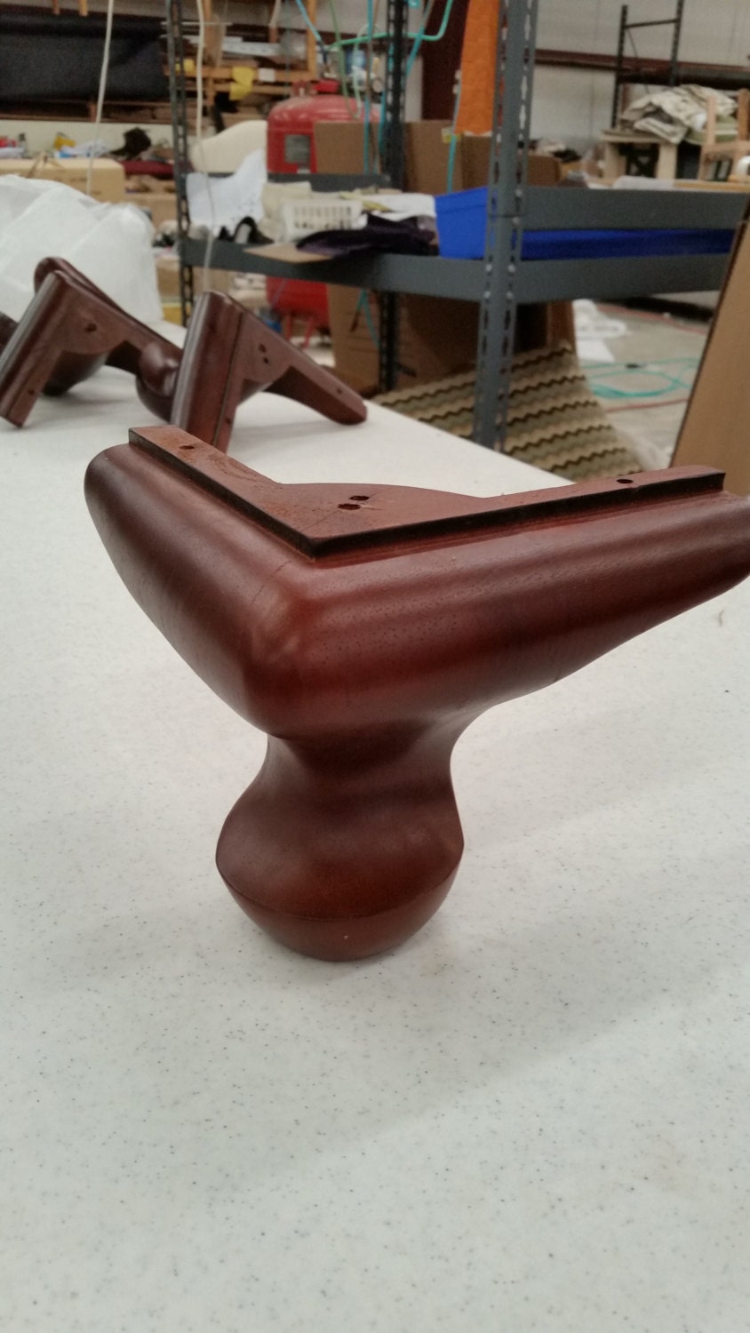 Queen Anne Corner Bracket legs. Furniture by Design59Furniture