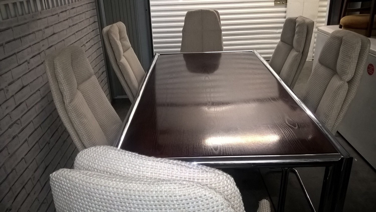 PIEFF rosewood and chrome doning table and chairs – Haute Juice