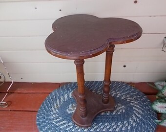 Clover leaf table | Etsy