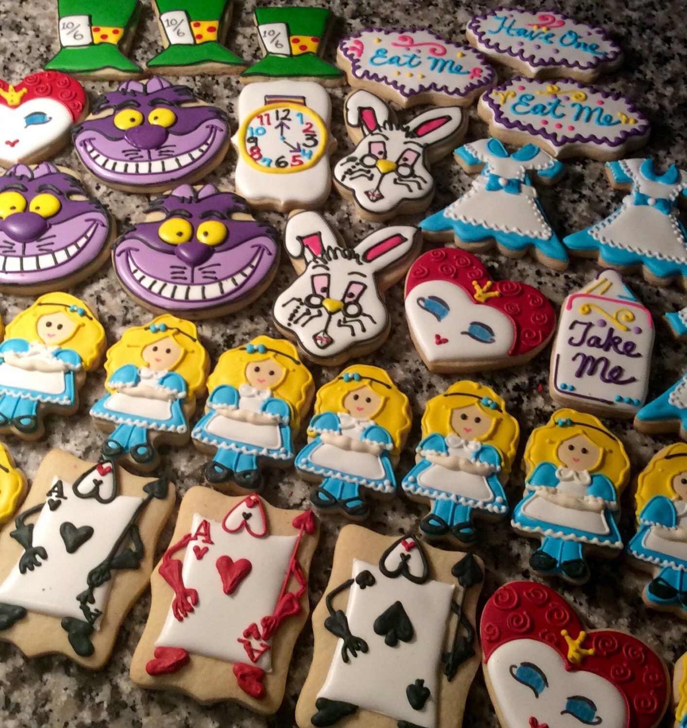 Alice In Wonderland Card Cookies