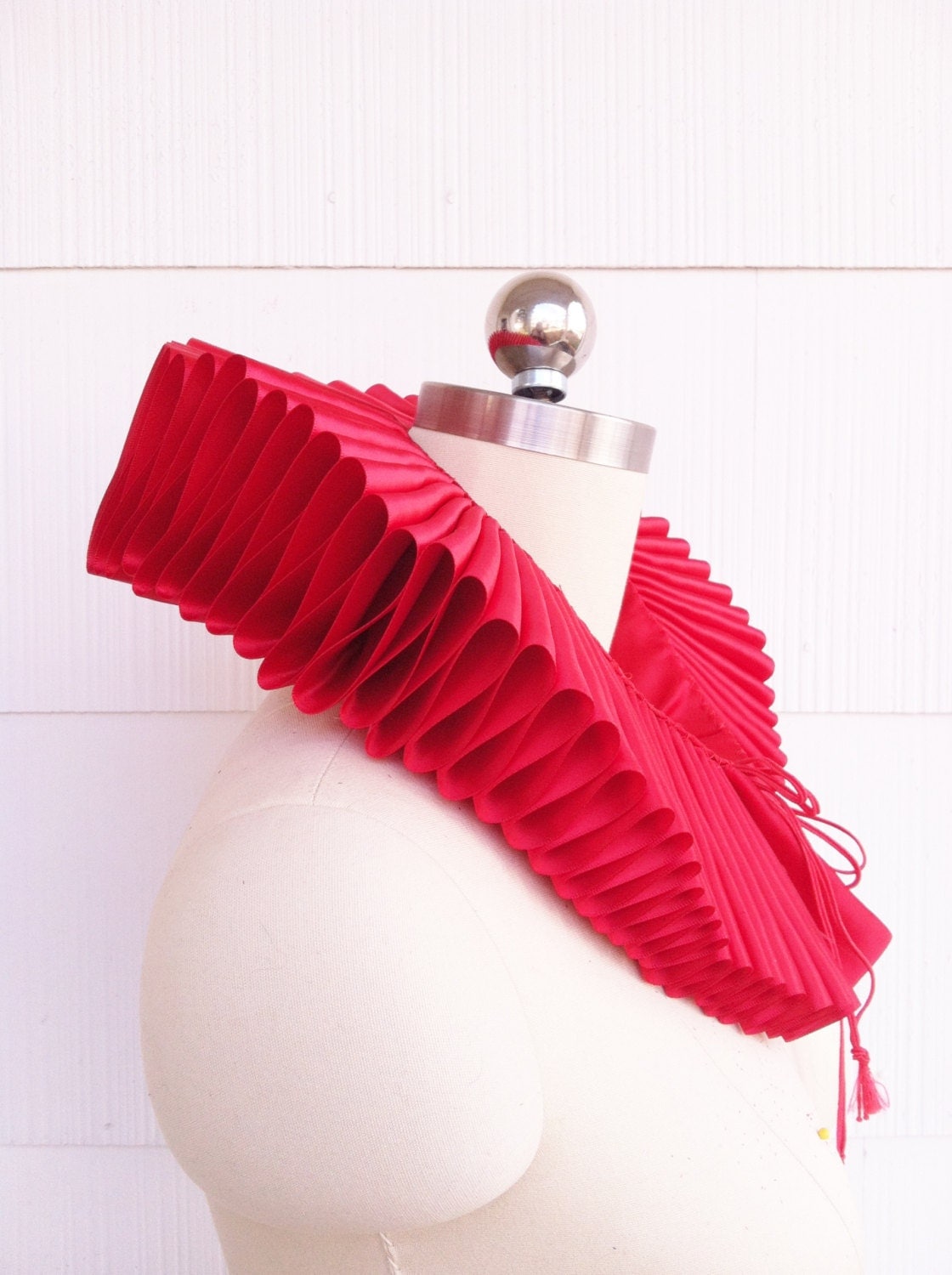 Elizabethan Renaissance neck ruff collar NECK: 18