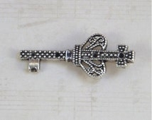 Popular items for crown key necklace on Etsy