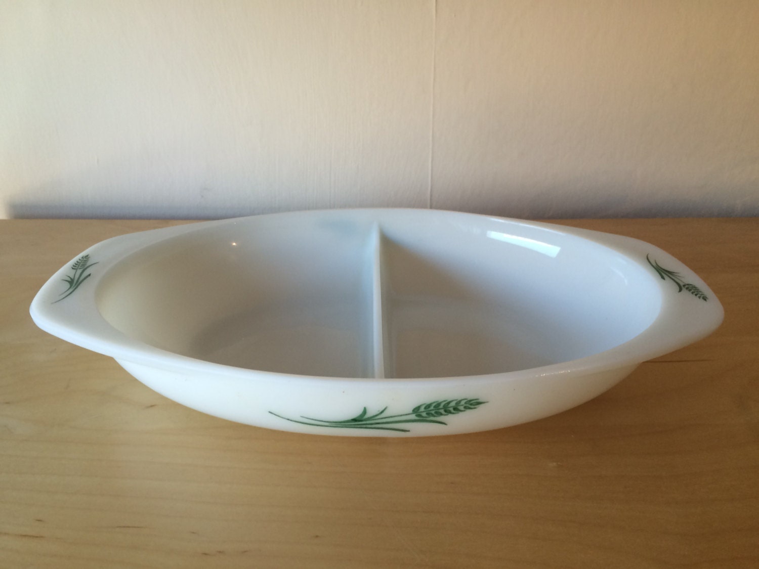 Vintage Pyrex- Wheatshef Design- Split Serving Dish- Green – Haute Juice