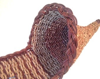 Cornucopia basket | Etsy