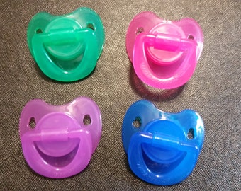 Custom pacifier for reborn doll. Magnetic or by BabyCakesReborn