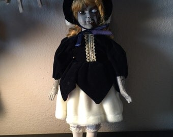 Items similar to Macabre Dolls/Haunted Doll Houses on Etsy