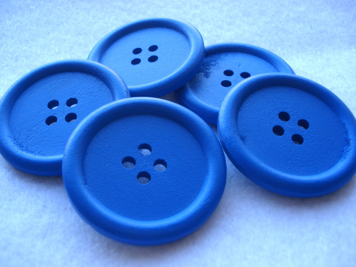 40mm Large Blue Buttons Pack of 6 Big Plain Blue Wood Buttons