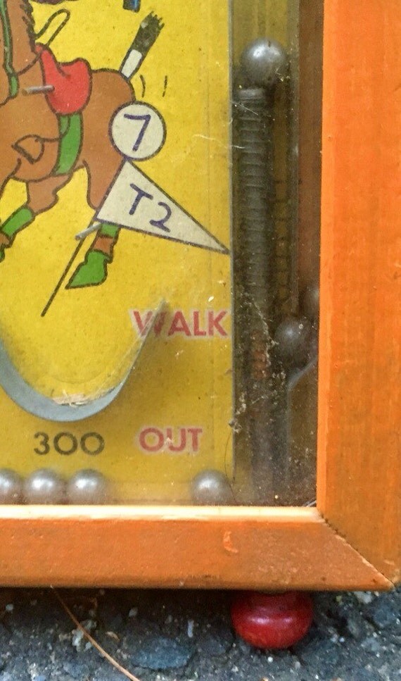 Antique Pinball Game Push Em Up