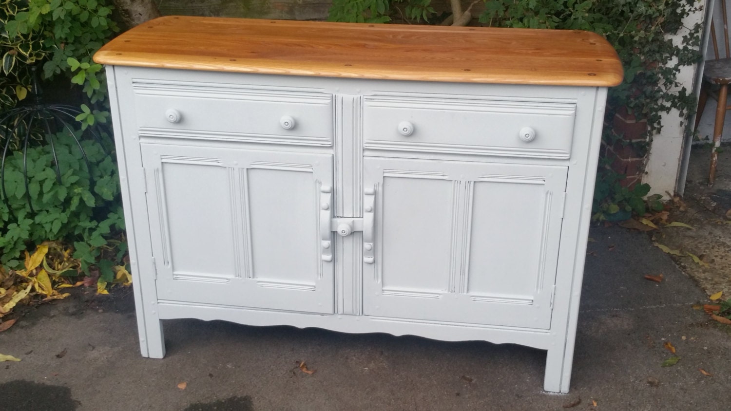 Beautiful vintage painted Ercol sideboard – Haute Juice