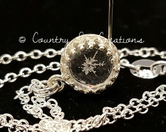 Real Preserved Snowflake Jewelry & more.... by CountryIvyCreations