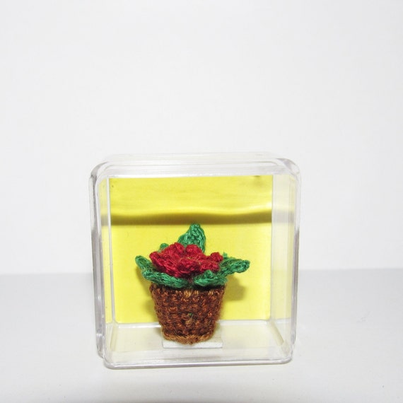 Miniature Poinsettia Dollhouse Poinsettia Christmas star by ByAnni