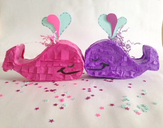 Mini Baby Whale Piñata