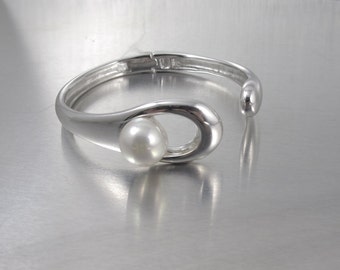 Michael Tahe Cuff Bracelet Native American by TonettesTreasures