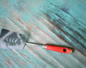 Vintage spatula | Etsy