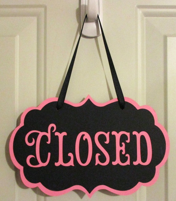 Open Closed Reversible Flip Sign Black & Pink Card Stock