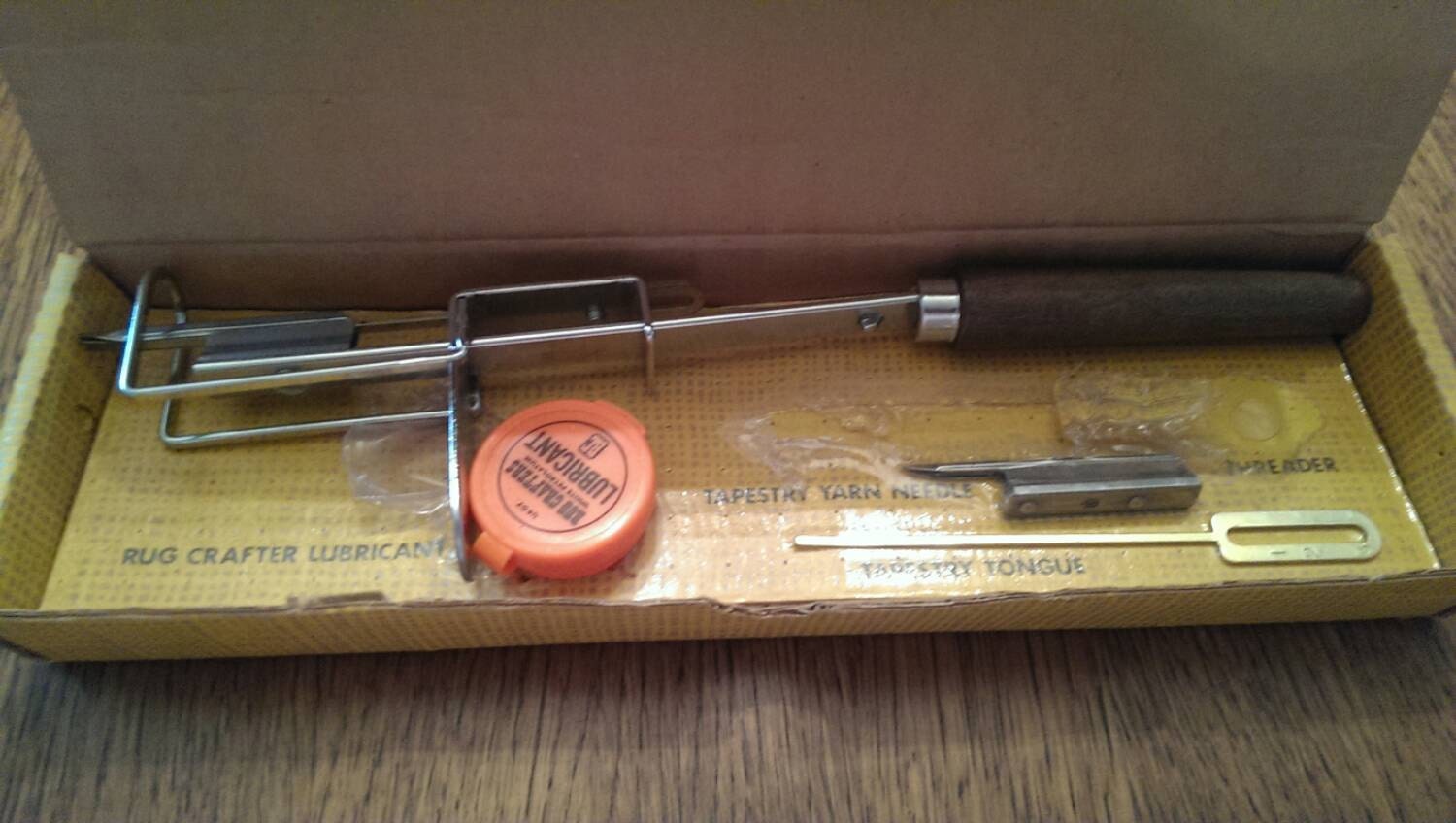 Vintage Rug Crafters Speed Tufting Tool by WhereTheRoosterCrows