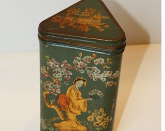 Triangular box | Etsy