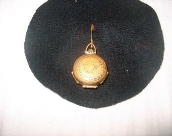 Vintage coro locket | Etsy