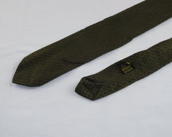 Fighter jet necktie. Tie Fighter airplane