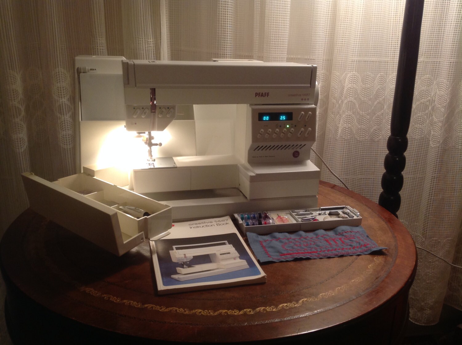 PFAFF Creative 1467 sewing machine and accessories