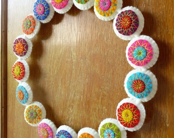 Felt wreath | Etsy