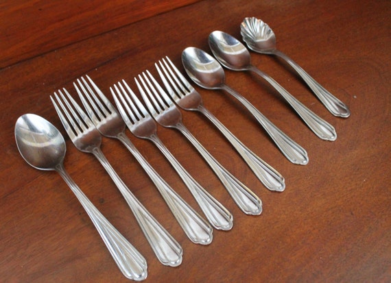 HAMPTON stainless silverware beaded vintage flatware BIN 13