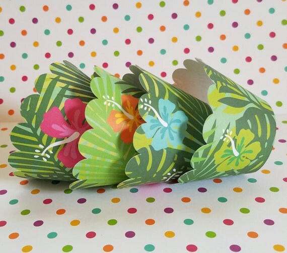 Cupcake Wrappers Tropical Hibiscus Flower Print for Luau