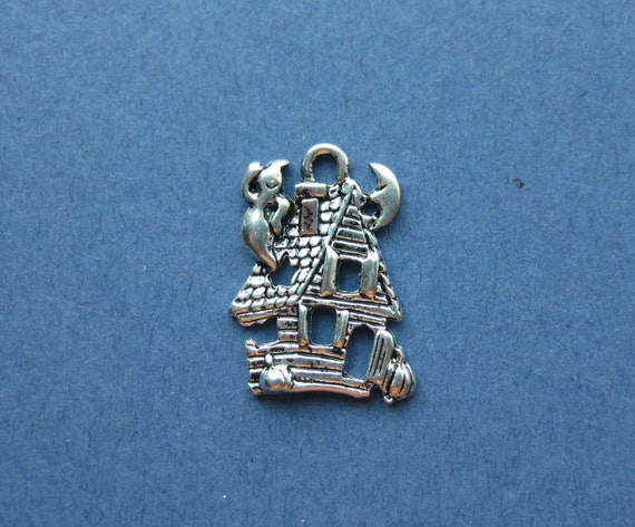 10 Haunted House Charms Haunted House Pendants Halloween