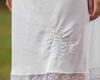 Vintage half slip | Etsy