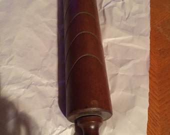 Rolling pin holder | Etsy