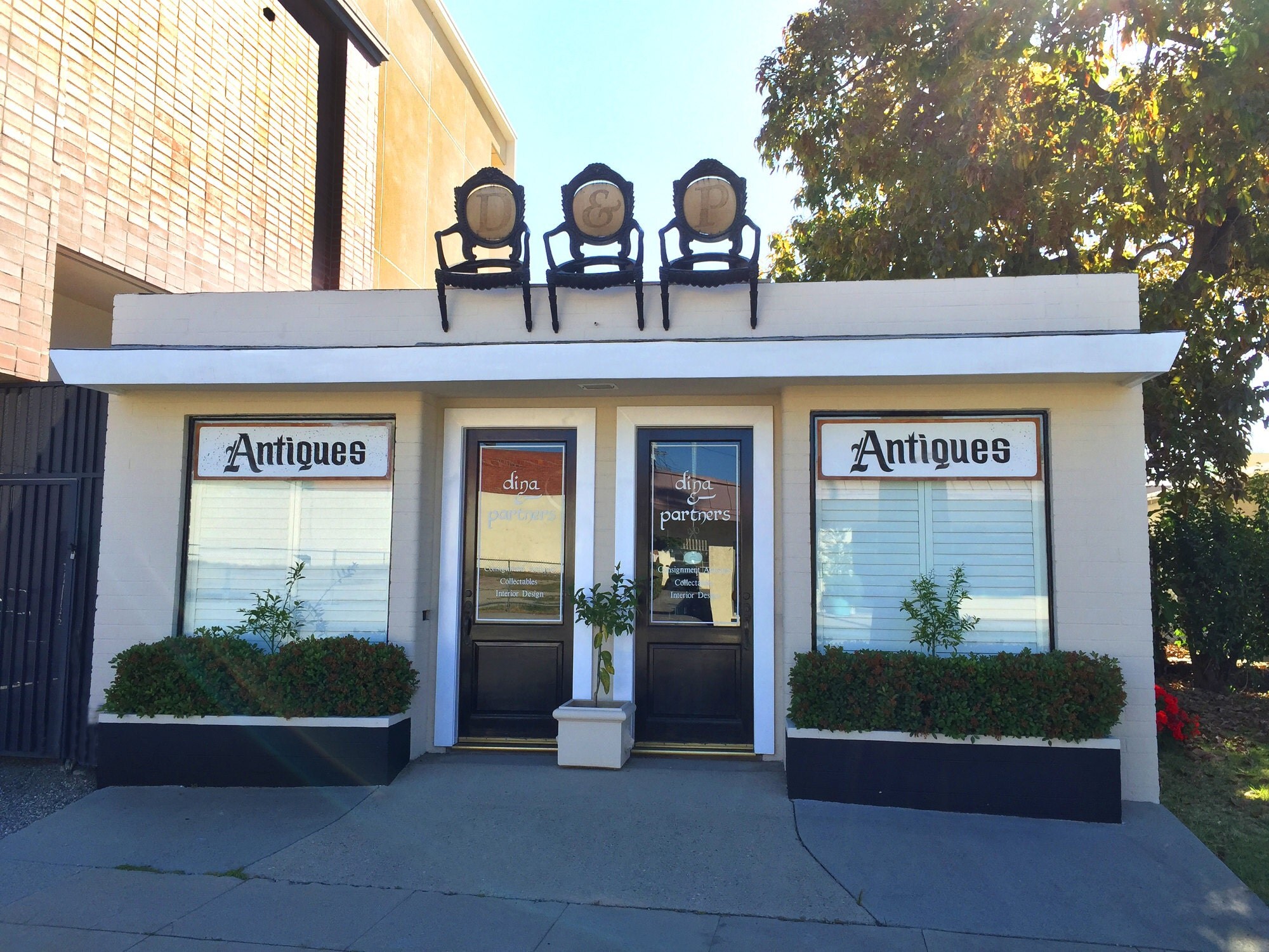 dina and partners Antiques and Vintage Items by dinaandpartners