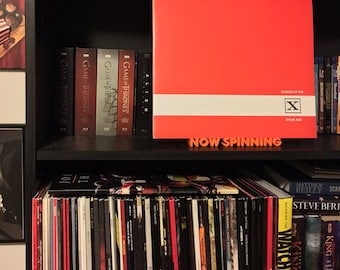 Vinyl Record Wall Mount Display Shelf 3D Printed by RecordRacks