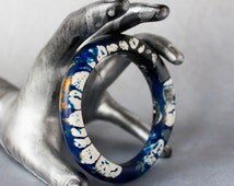 Popular items for resin art on Etsy