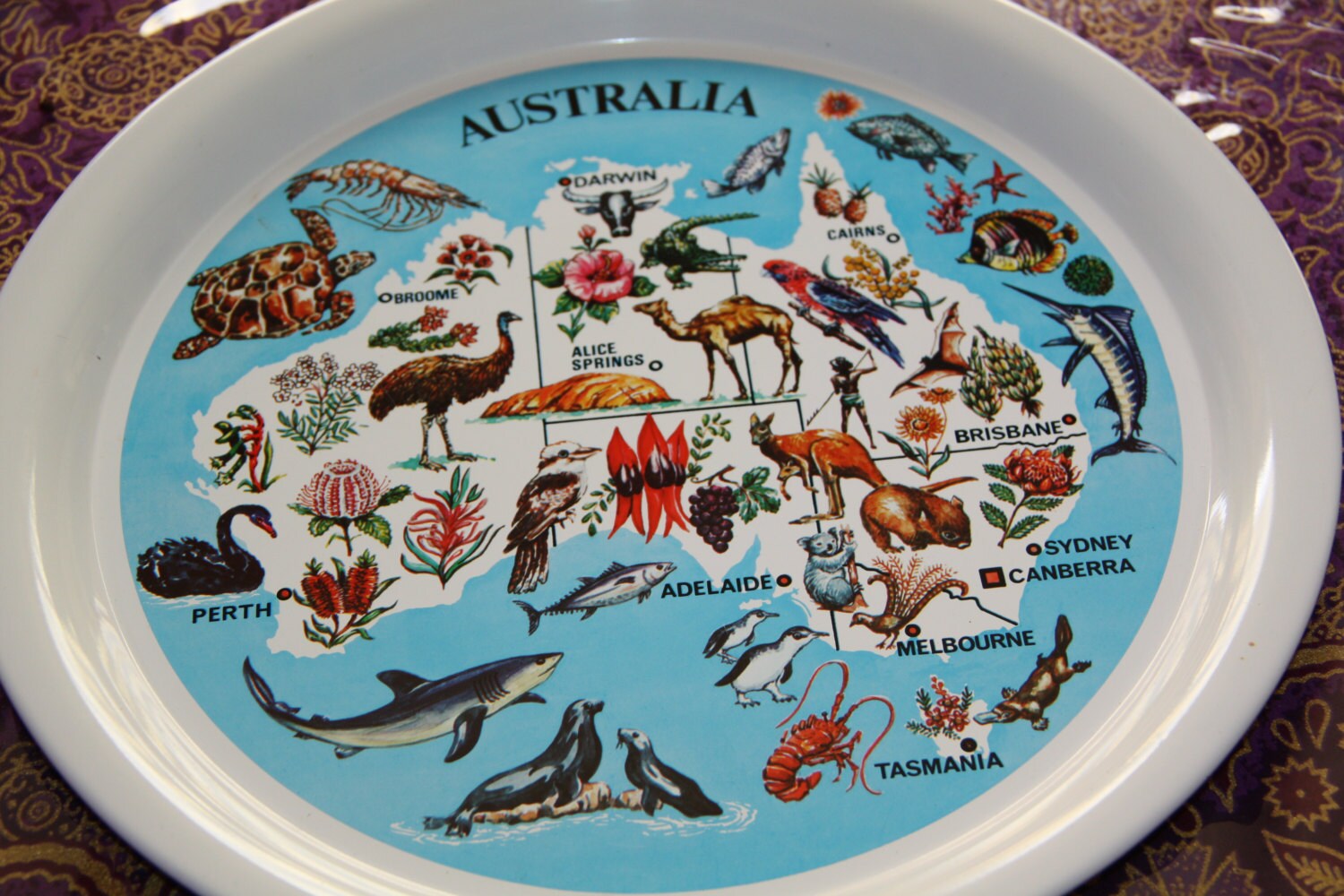Tray Vintage tray sovenirs australia map of Australia with Australian ...