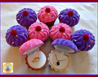 Items similar to Cupcake Ring adjustable one size fits most 3D cupcake ...