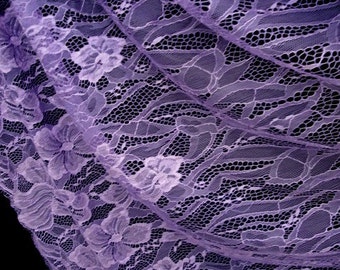 Lilac table runner | Etsy