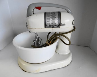 Vintage stand mixer | Etsy