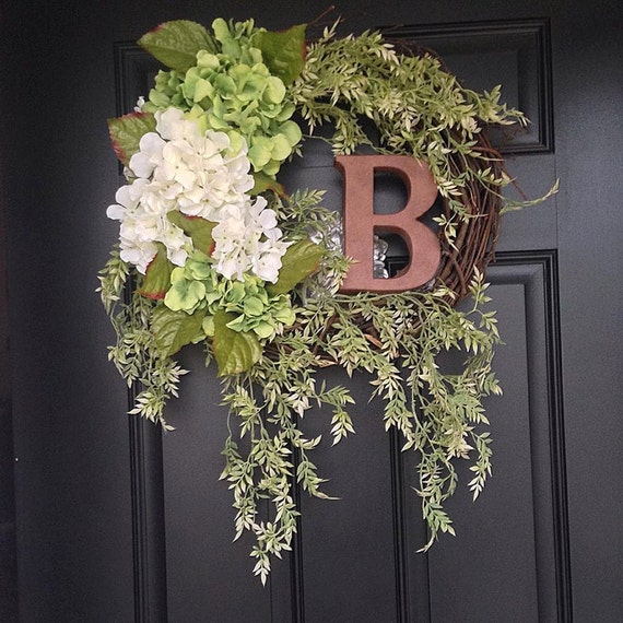 Wreath: Rustic Country Spring Wreath by KelseysHomeDecor on Etsy