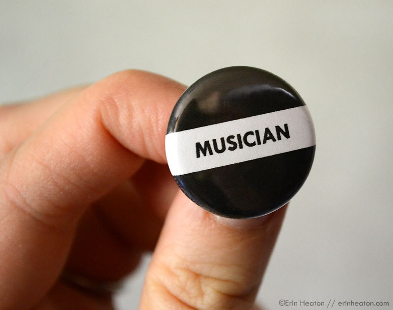 MUSICIAN pin / Black and white music button / Music student