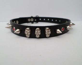 Gothic collar | Etsy