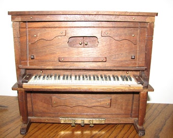 Piano music box | Etsy