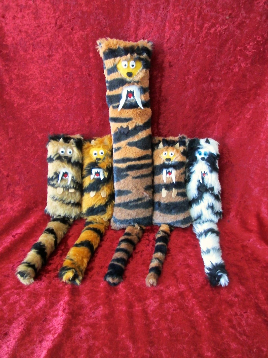Saber Tooth Tiger Catnip Cat Toy