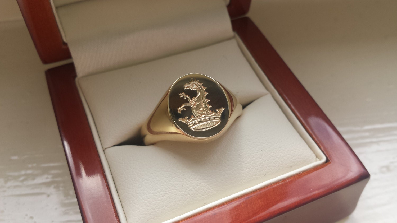 Silver 9 14 or 18ct Gold Signet Ring With Your Family Crest
