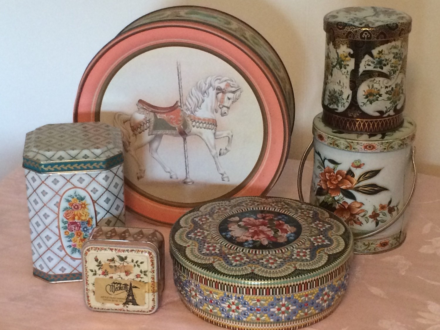 Elegant Tin Lot Of Tins 6 Vintage Tin Made In England By The