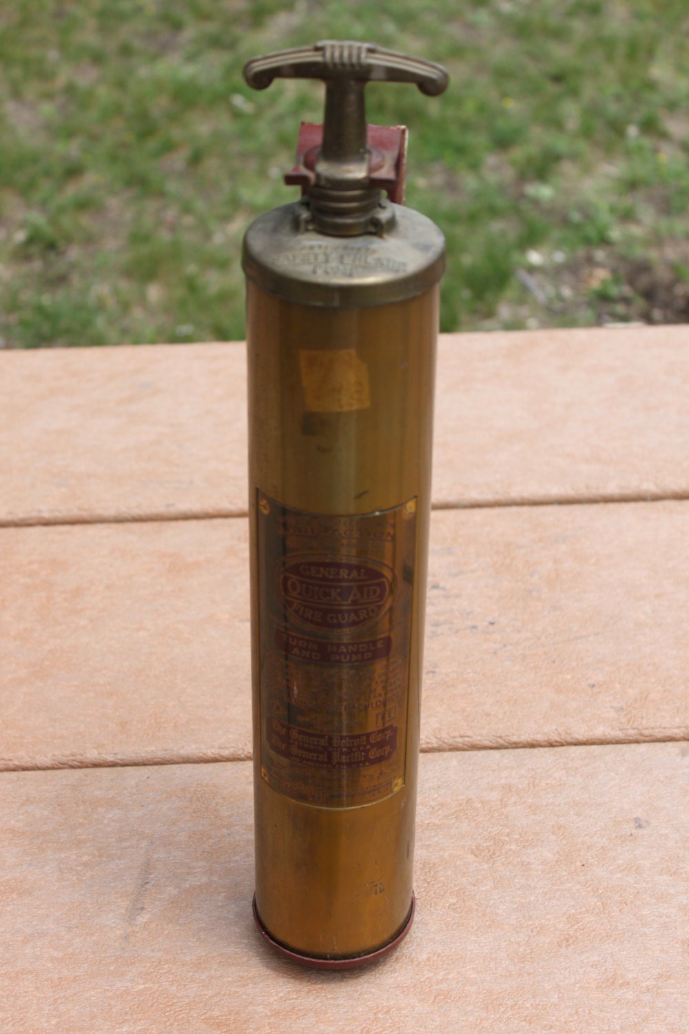 Vintage 1940s Brass Quick Aid Fire Extinguisher Model 95-HD, General ...