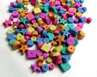 Items similar to Busy Bee Box - Filled with 12 Kids Craft Kits, Perfect ...