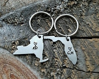 LARGE Personalized USA keychain State Keychain by TheLonelyMoose